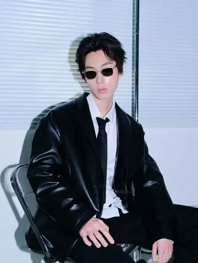 [LASTALGIA][Hoy Crystal] 2024 선글라스 투명 모델 자외선 차단- 직장인 남성 쇼핑몰 댄블